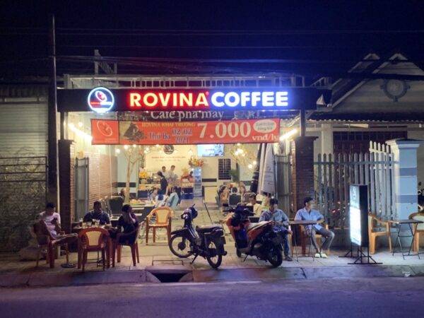 Mô hình mở quán cafe được ưa chuộng nhất 2021 - Rovina